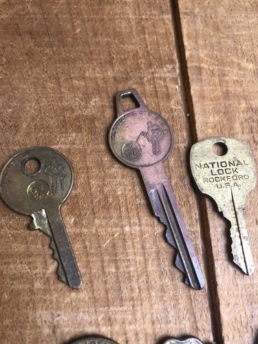 Vintage Antique Keys COLE National USA ++ | eBay