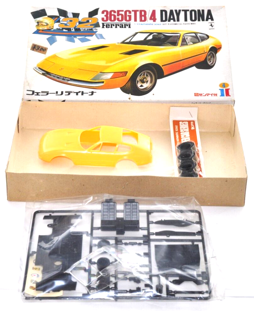 Vintage Ikko Mokkei Ferrari 365 GTB/4 Daytona 1/32 Scale Wind-Up Model ...