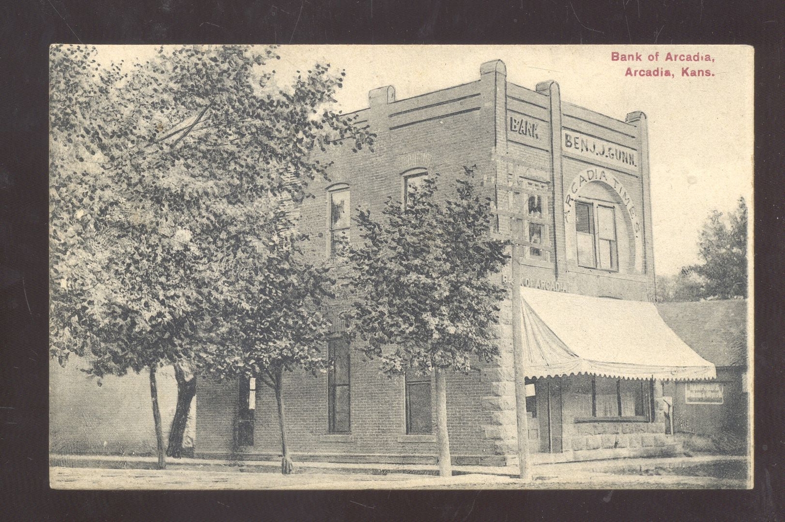 ARCADIA KANSAS DOWNTOWN BANK OF ARCADIA VINTAGE ADVERTISING POSTCARD | eBay