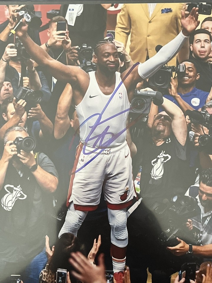 Dwyane Wade Miami Heat NBA Basketball Autographed Signed 11x14 Photo | eBay