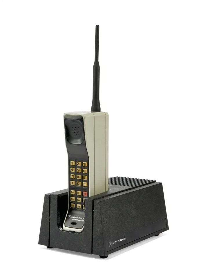 MOTOROLA DYNATAC 8000X US Very First - Brick Mobile Cell Phone Vintage ...