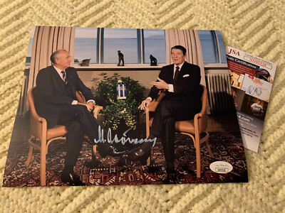 Mikhail Gorbachev signed 8 X10 Photo JSA Authentication COA USSR Soviet ...