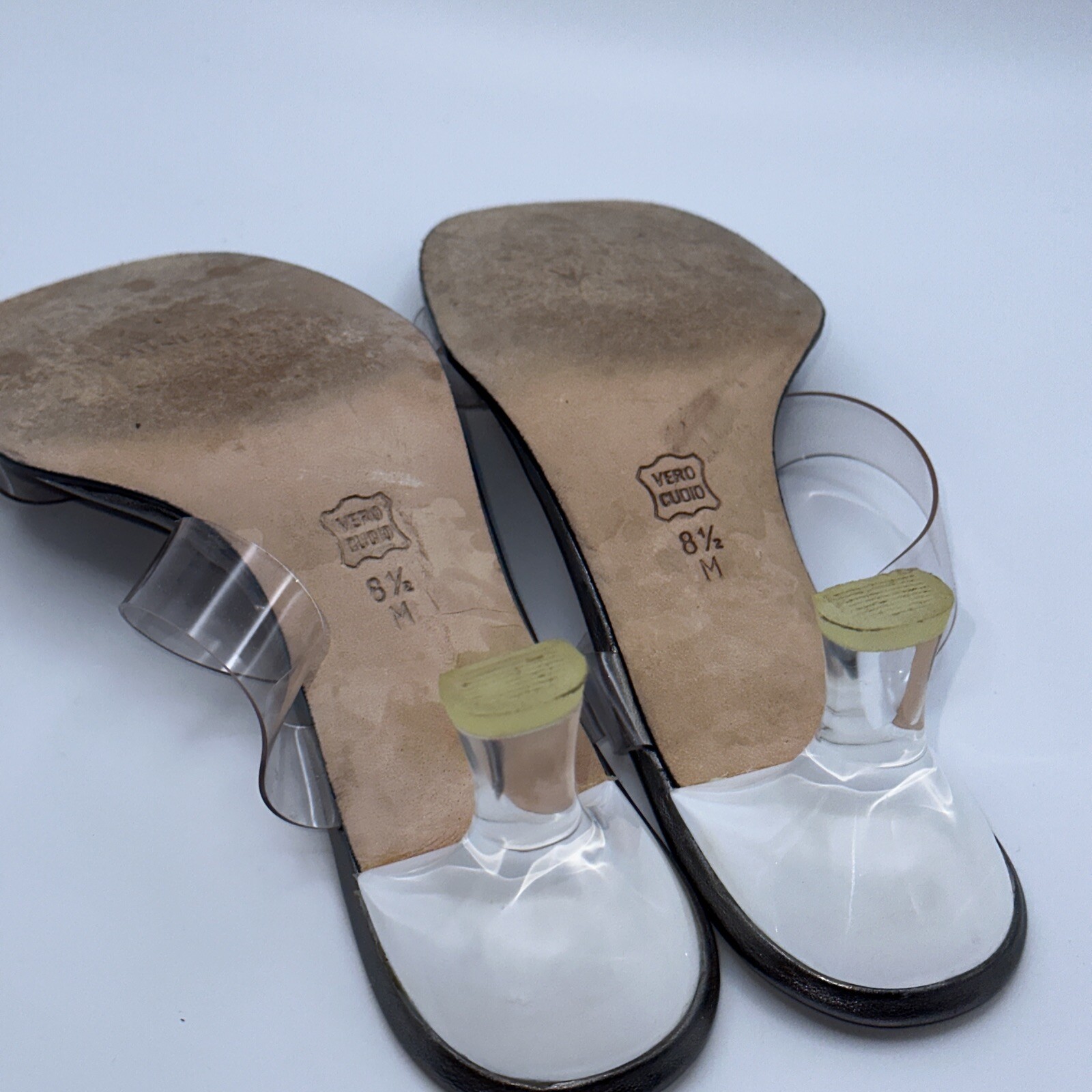 Vaneli Womens Shoes 8.5 M Medelle Vinyl Amianto Kitten Leather Sole ...