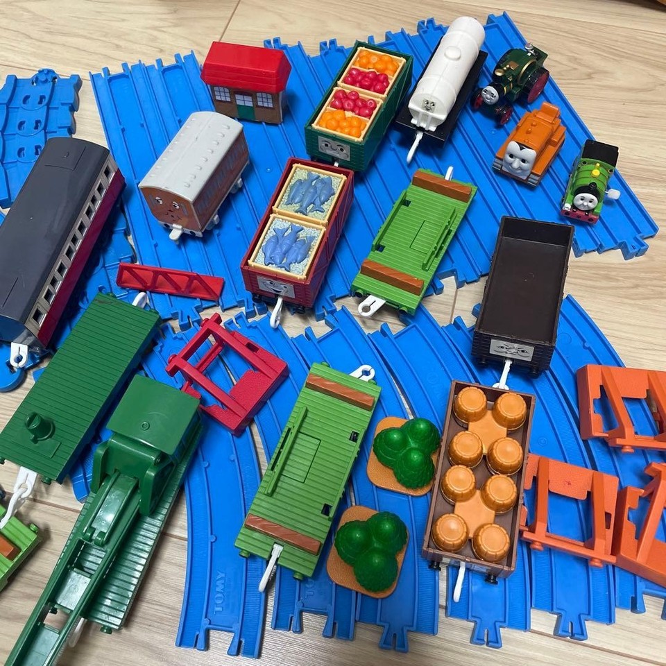 Plarail Train Set Takara Tomy Series Rails Cars Tracks Station For Kids ...