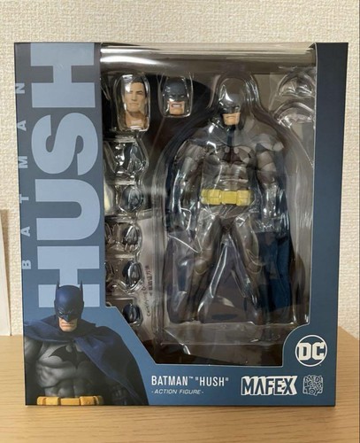 Batman Hush Mafex Collectible Action Figure, 6-inch, Excellent ...