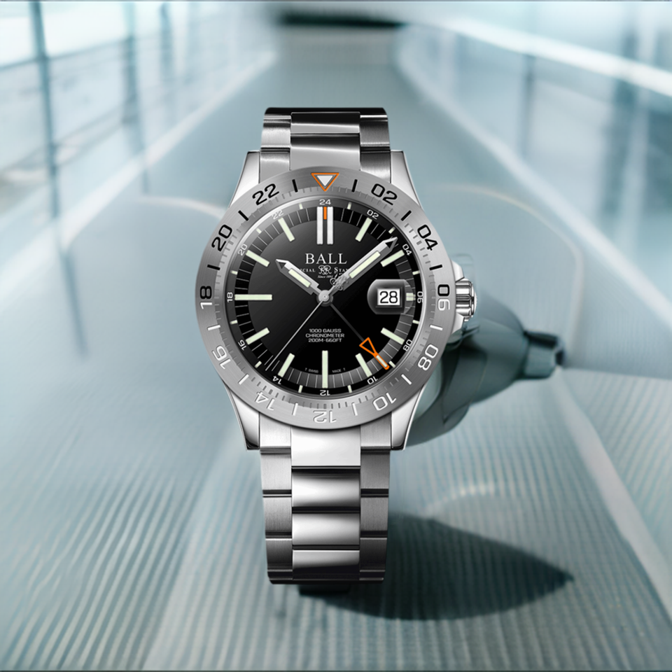 BALL Engineer III Outlier COSC (40mm) DG9000B-S1C-BK 904L Stainless ...