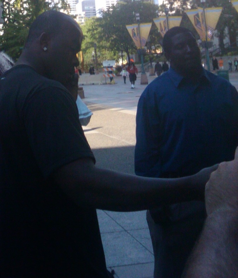 2012 Buffalo Bills Team Signiertes Autogramm 11x14 Logo Foto B2 COA GFA ...