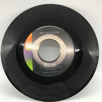 MOLLY BEE {Country Pop 45} SHE'S NEW TO YOU / ALL MY LOVE ALL MY LIFE ...