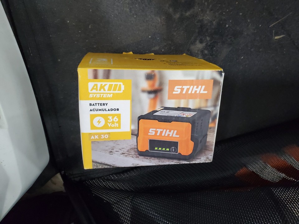 STIHL RMA 460V CORDLESS LAWNMOWER (133025-1 AOO BY100) | eBay