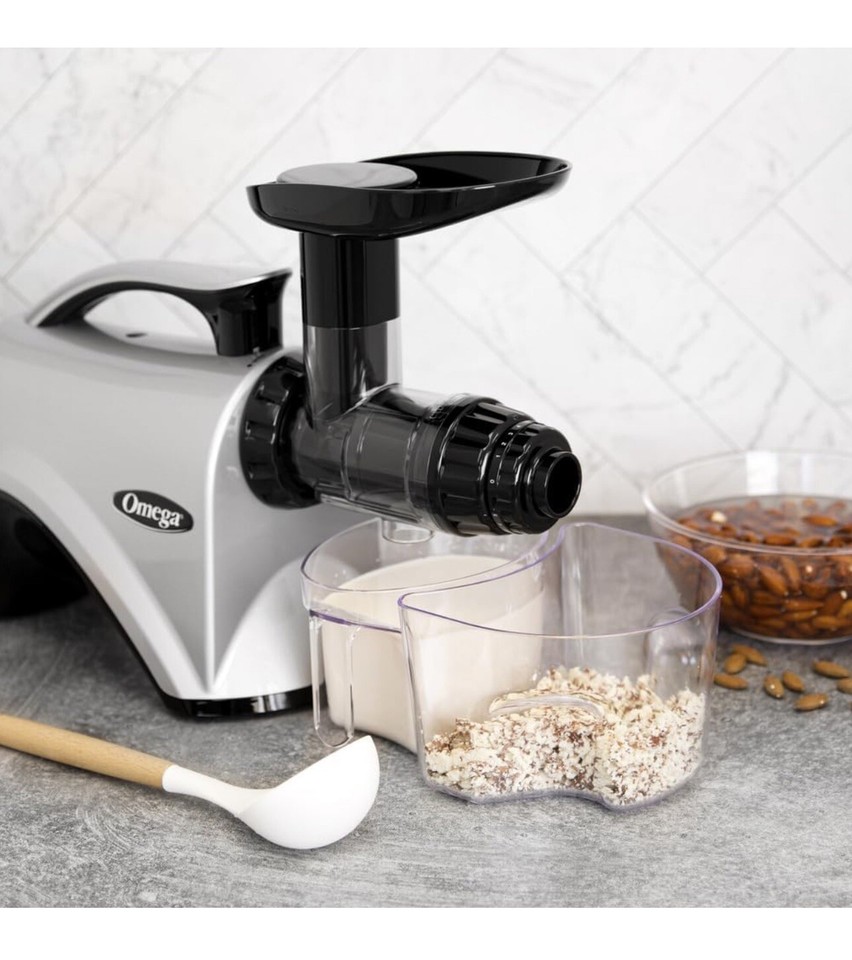OMEGA MM900HDS Low Speed Masticating Celery Juicer - Silver ...