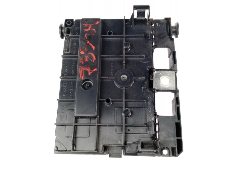 9667044980 FUSE BOX UNIT / 1131134 FOR PEUGEOT 3008 I MONOSPACE 0U_ 1.6 ...