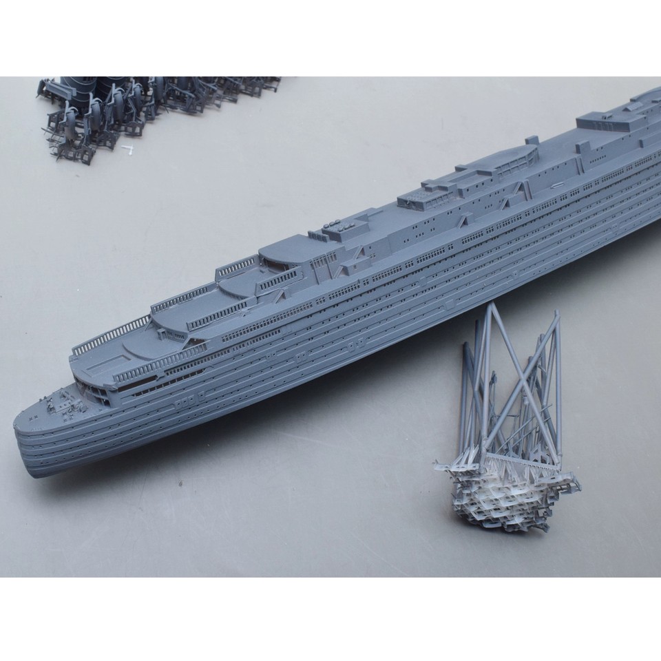 1/700 British Queen Elizabeth Cruise Ship Unpainted Model Kit 3D ...