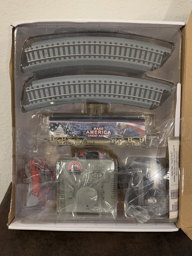 TRUMP “MAGA” TRAIN EXPRESS HAWTHORNE VILLAGE BRADFORD EXCHANGE COA NIB ...