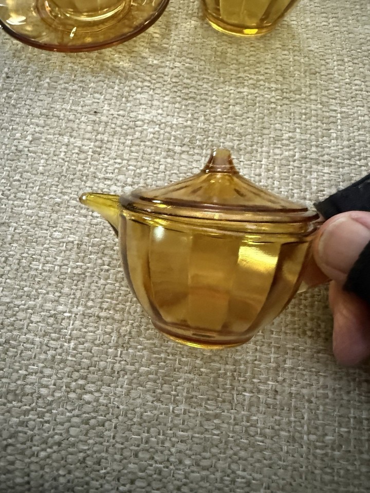 Akro Agate Amber Or Topaz Tea Set-17 Pieces-Little American Maid | eBay