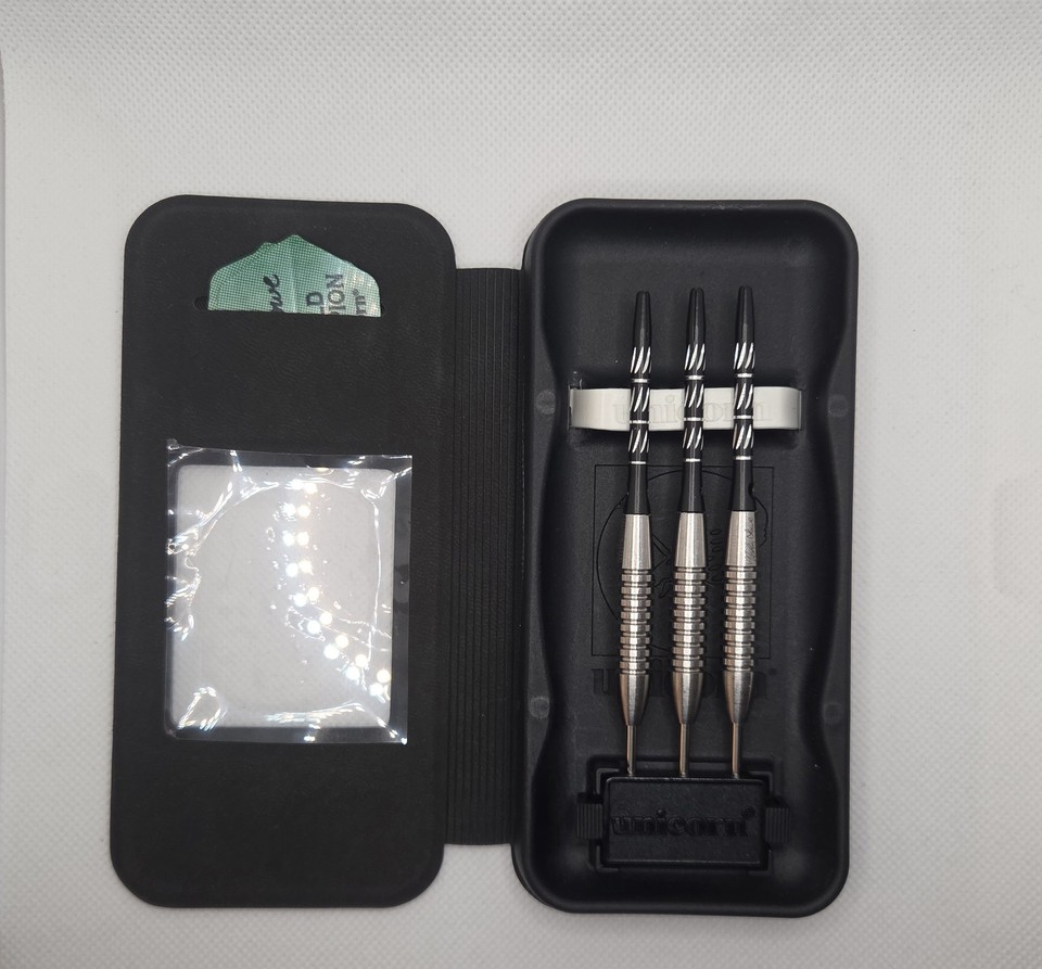 27g Unicorn John Lowe 90% Tungsten Darts With Original Packaging ...
