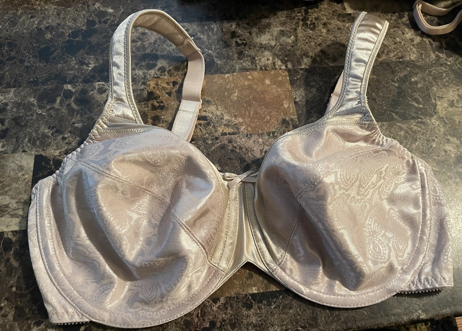 VINTAGE BALI BRA! 36 D TAN - Gem