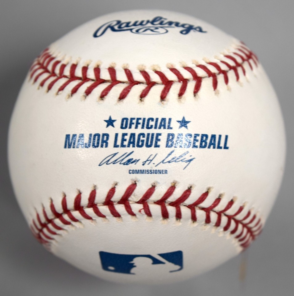 Cole Hamels Signed Official Major League Baseball Autograph Phillies ...