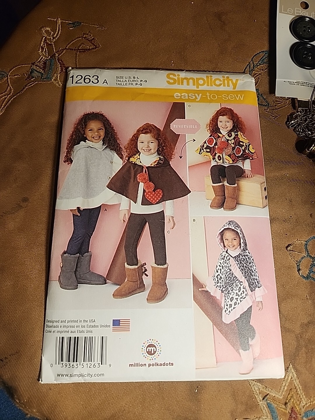 1263 Simplicity Child Girls Poncho Reversible Cape Sewing Pattern Sz S ...
