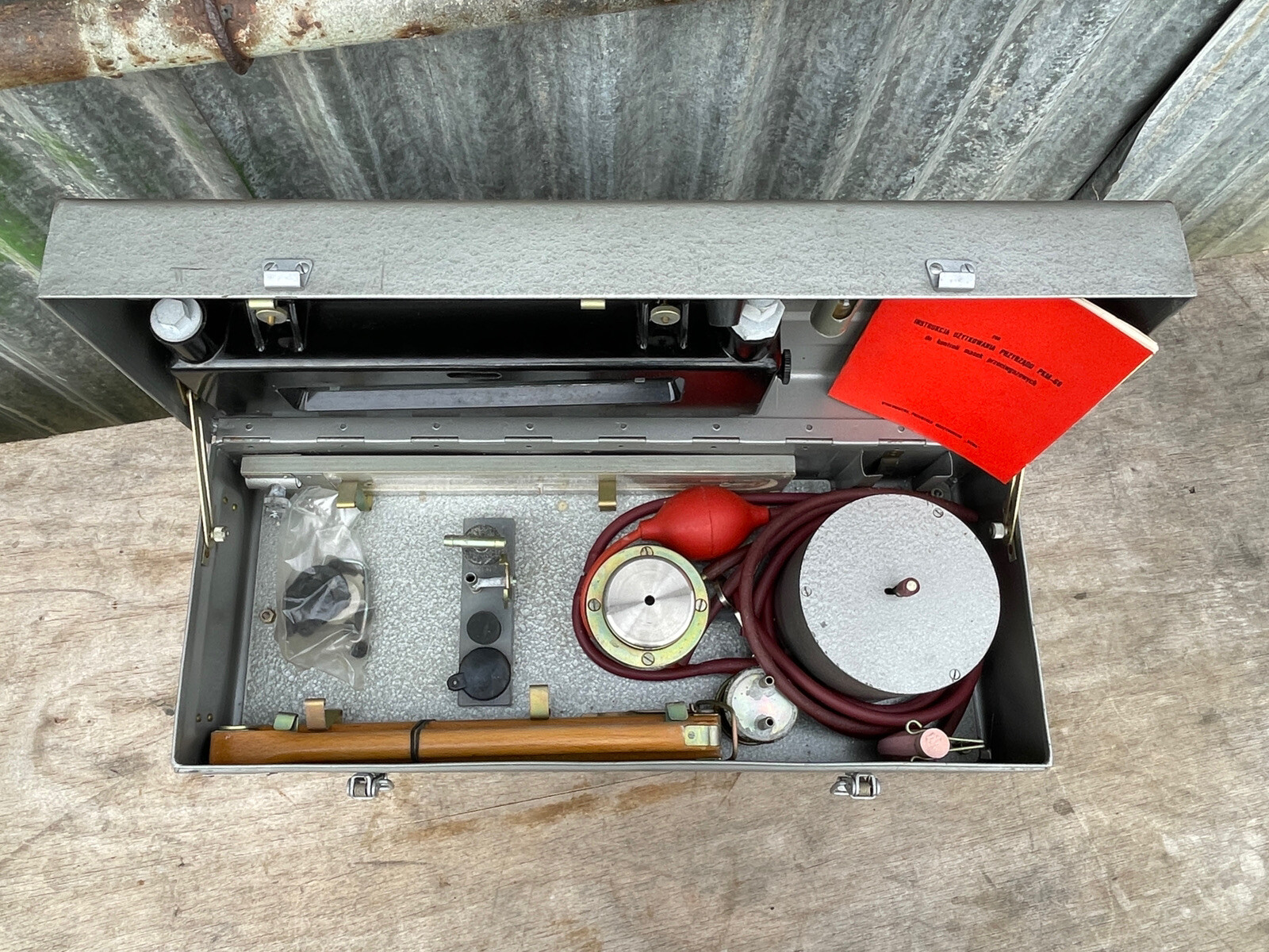 RARE COLD WAR POLISH ARMY PKM-66 GAS MASK RESPIRATOR TESTING SET ...