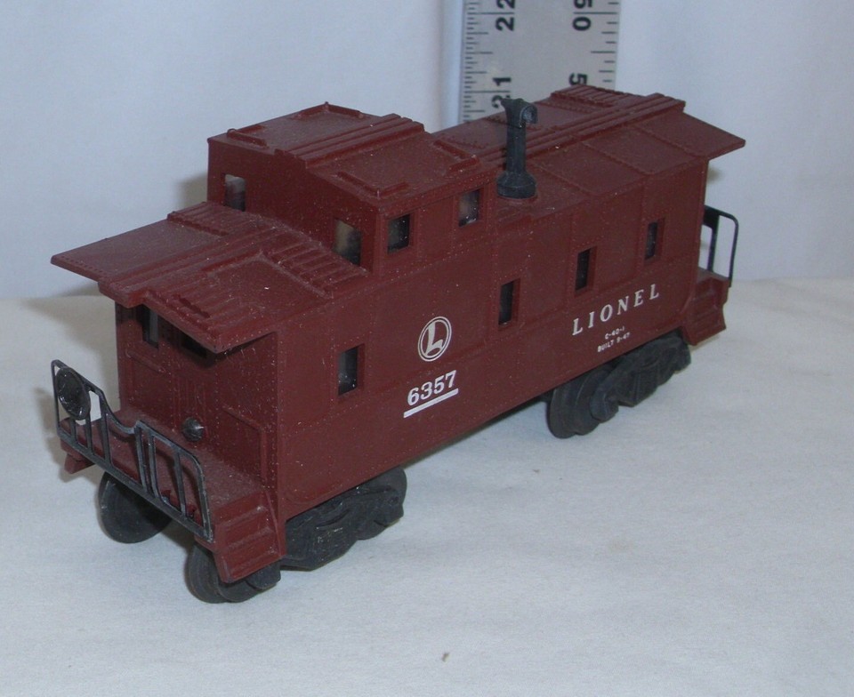LIONEL NO. 6357-25 LIGHTED CABOOSE CAR POST WAR BOXED | eBay
