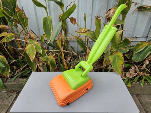 Toltoys Australia Vintage Collectible Toy Vacuum Sweeper suit Boomaroo ...