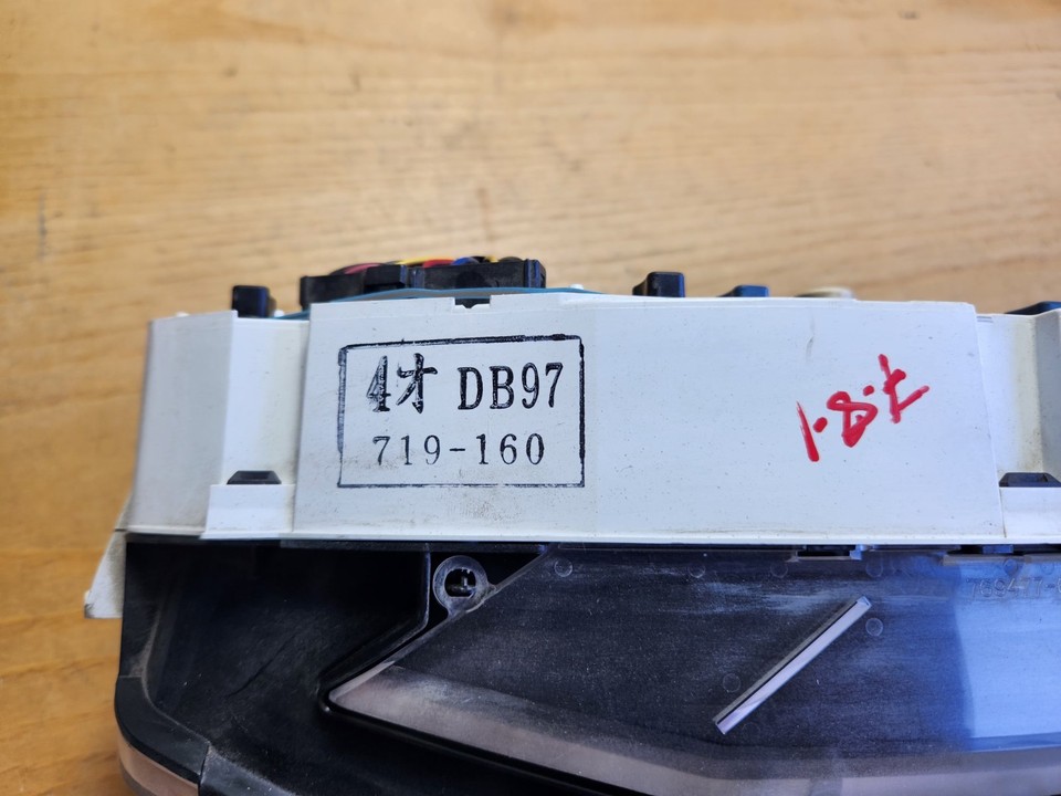 1994-1997 DB Mazda 121 Sedan 1.5L Manual Instrument Cluster 298549km P ...