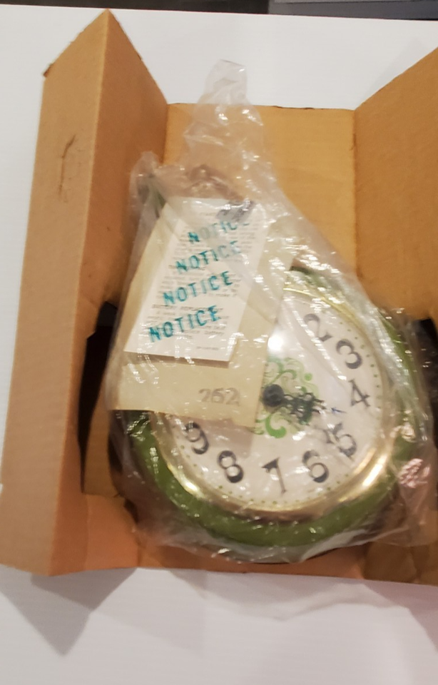 VTG Avocado Spartus Frying Pan Battery Plastic Clock #S6480 WORKS NEW ...