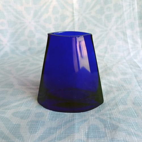 Vintage MCM Cobalt Blue Glass Bud Vase 4 x 4 x 2 inches Home Decor | eBay