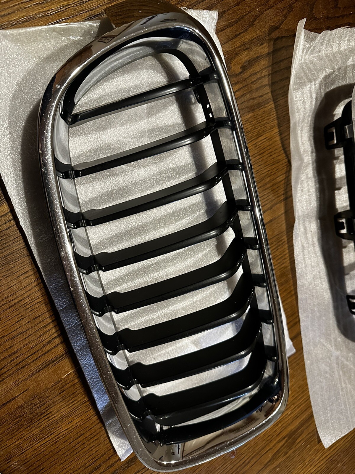 Grille+Genuine+BMW+3+Series+Front+Right+Side+51137263482 for sale ...