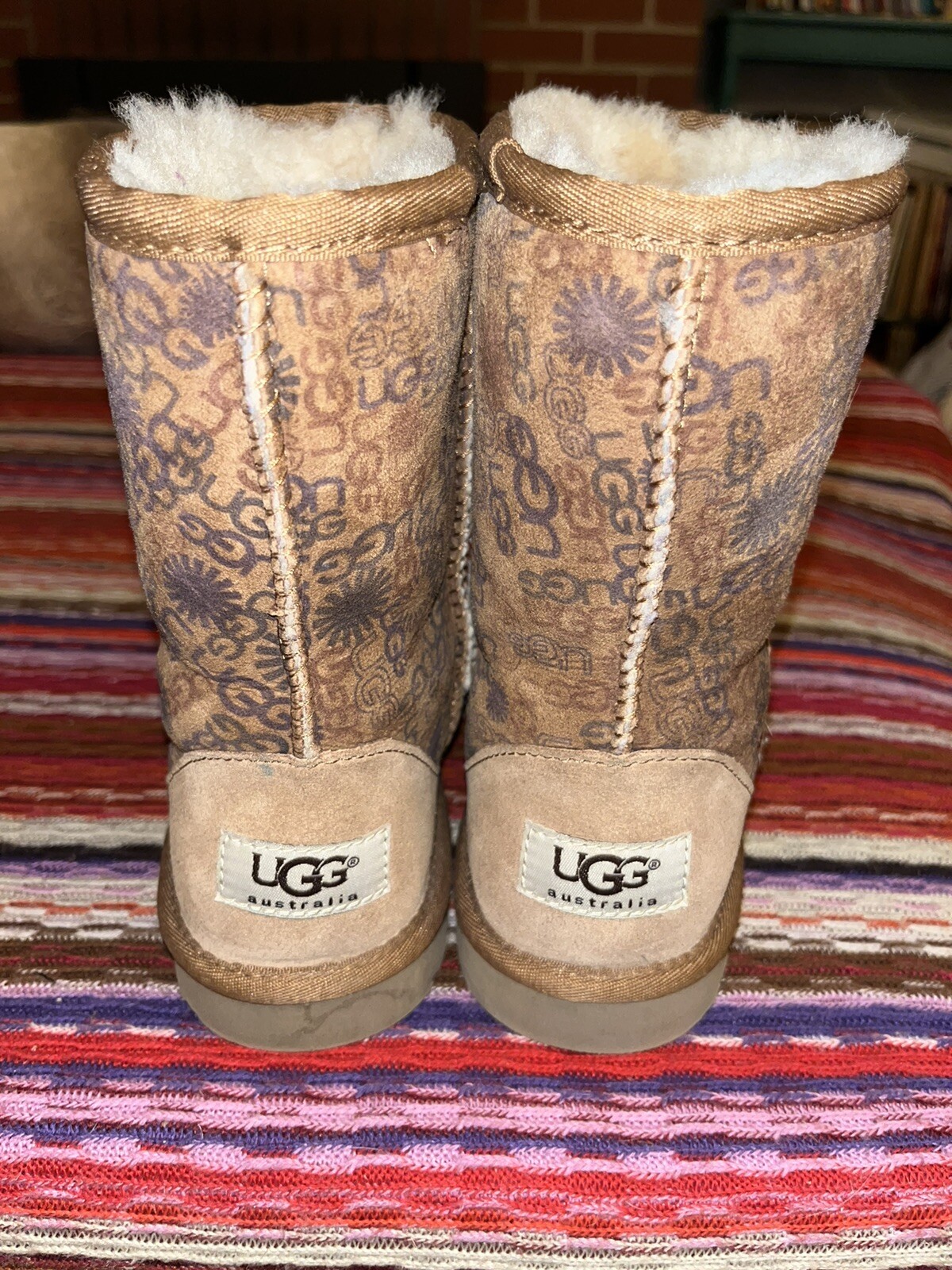 UGG Australia Logo Print Limited Edition Short Boots … - Gem