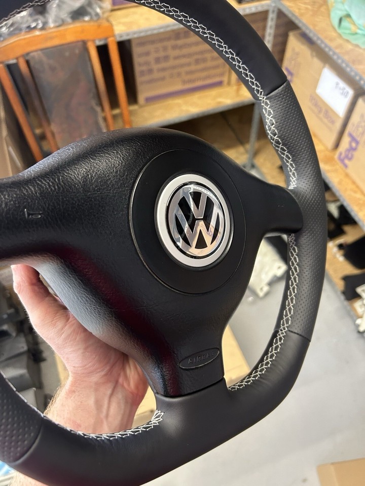 VW Golf Mk4 GTI R32 Steering Wheel Flat Bottom Passat B5 Custom Leon ...