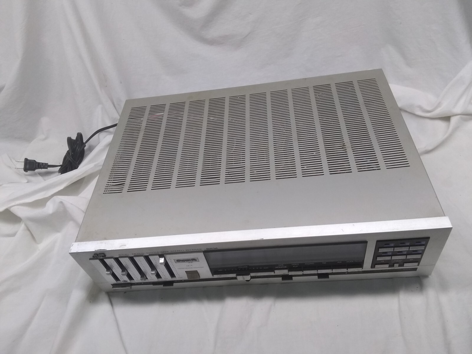 JVC R-x40 Digital Synthesizer Stereo Receiver Made in Japan for sale ...