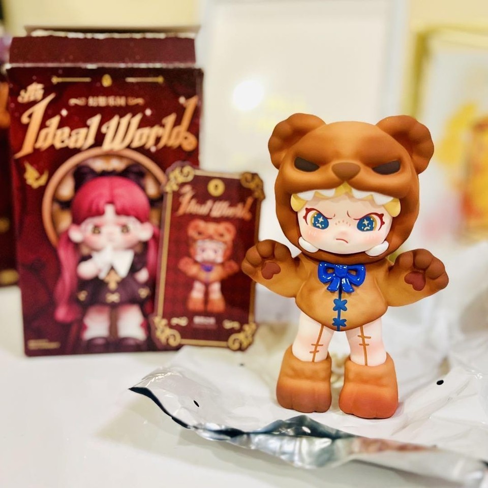 Tnt Space Dora Figurine An Ideal World Size, Rare Collectible ...