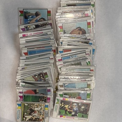 1973 Topps Football Sports Trading NFL 140-+ Card Lot (90+ Different ...
