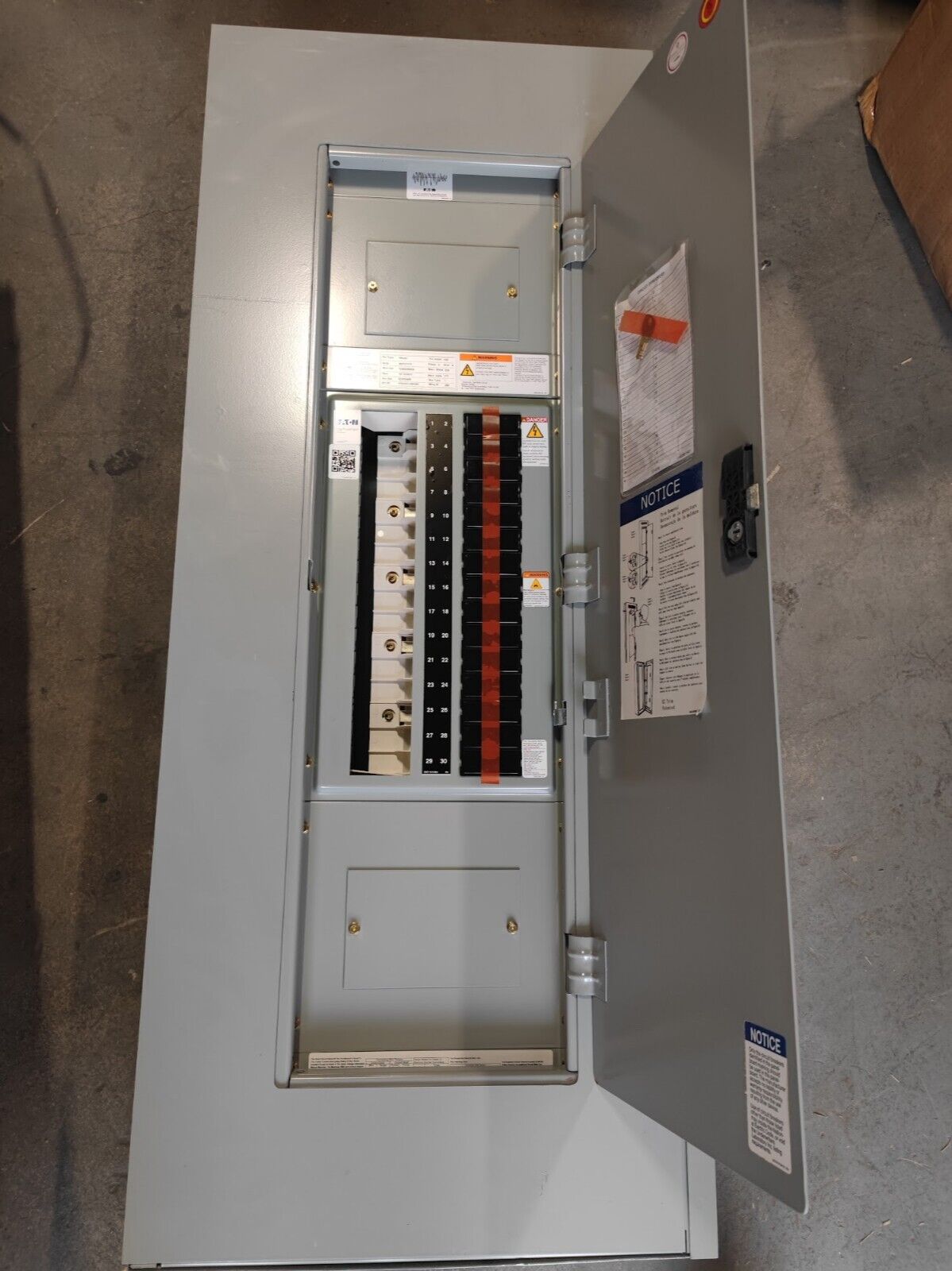 EATON PRL2x 225 AMP 480Y 277V 3PHASE 4WIRE 30 Cir NEMA 1 Panelboard | eBay