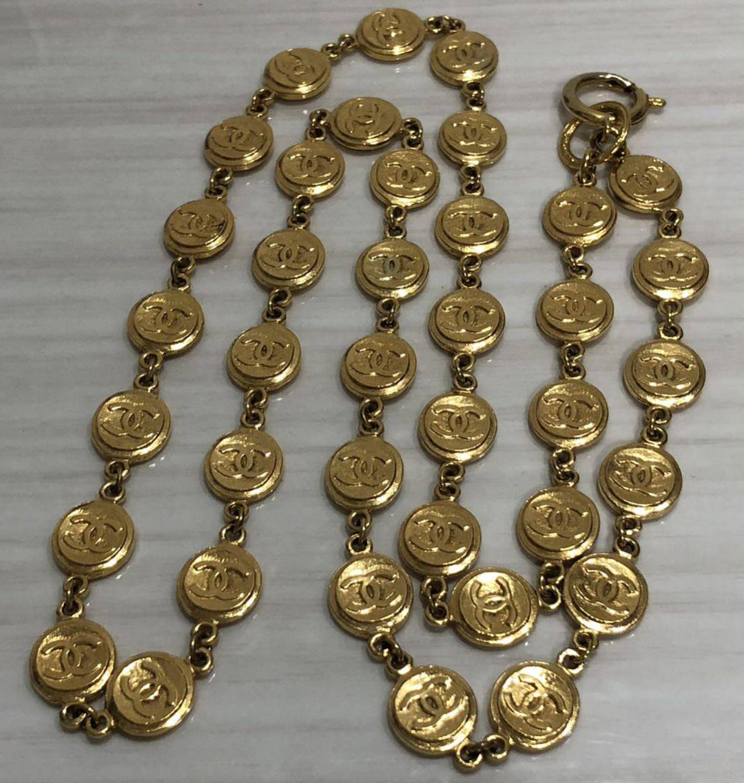 CHANEL CC Logos Coin Link Chain Necklace 36" Gold Tone Auth w/Box D ...