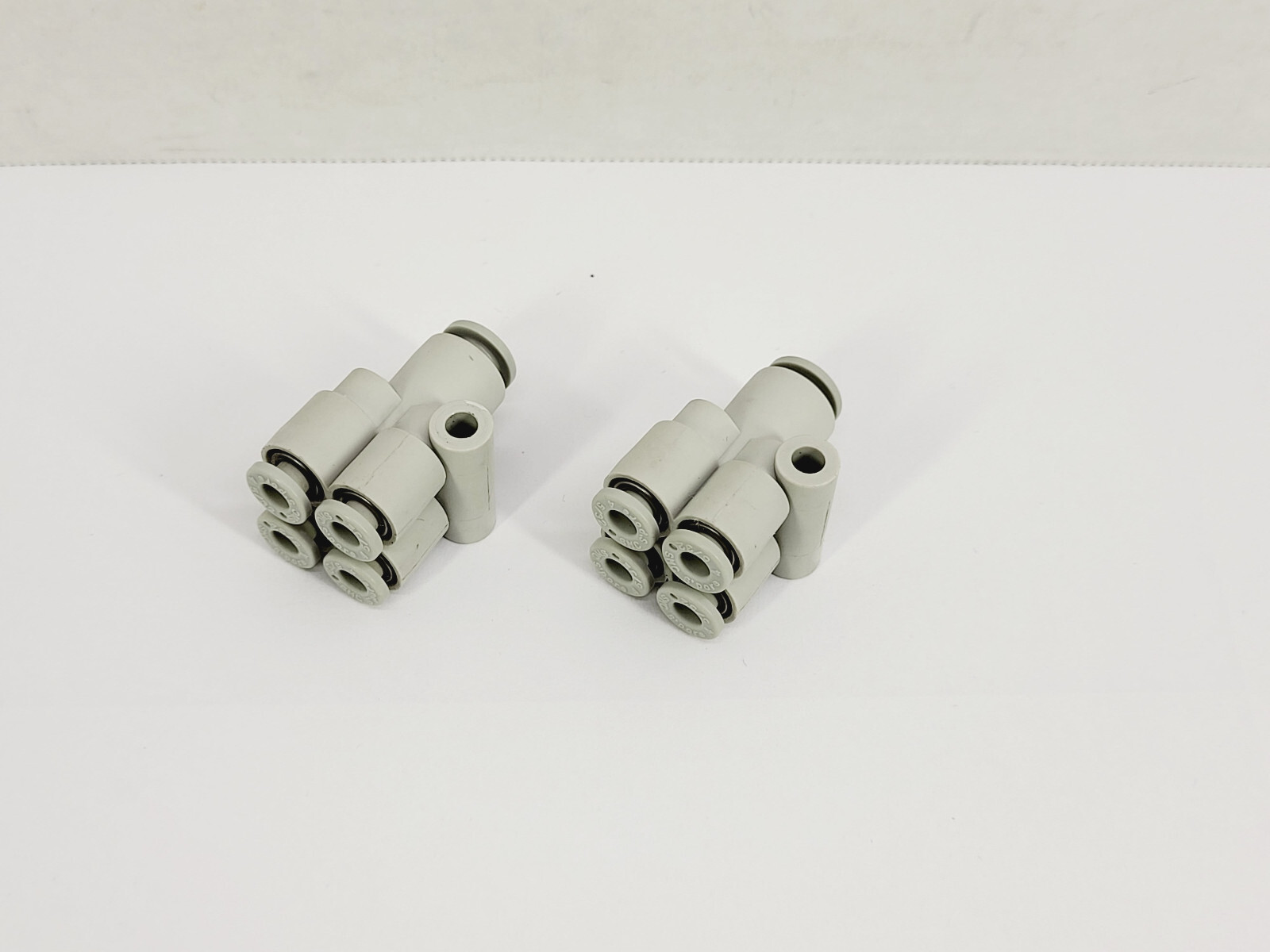 (Lot of 2) SMC KQ2UD06-04A One Touch Double Y Reducer Fitting (6mm to ...