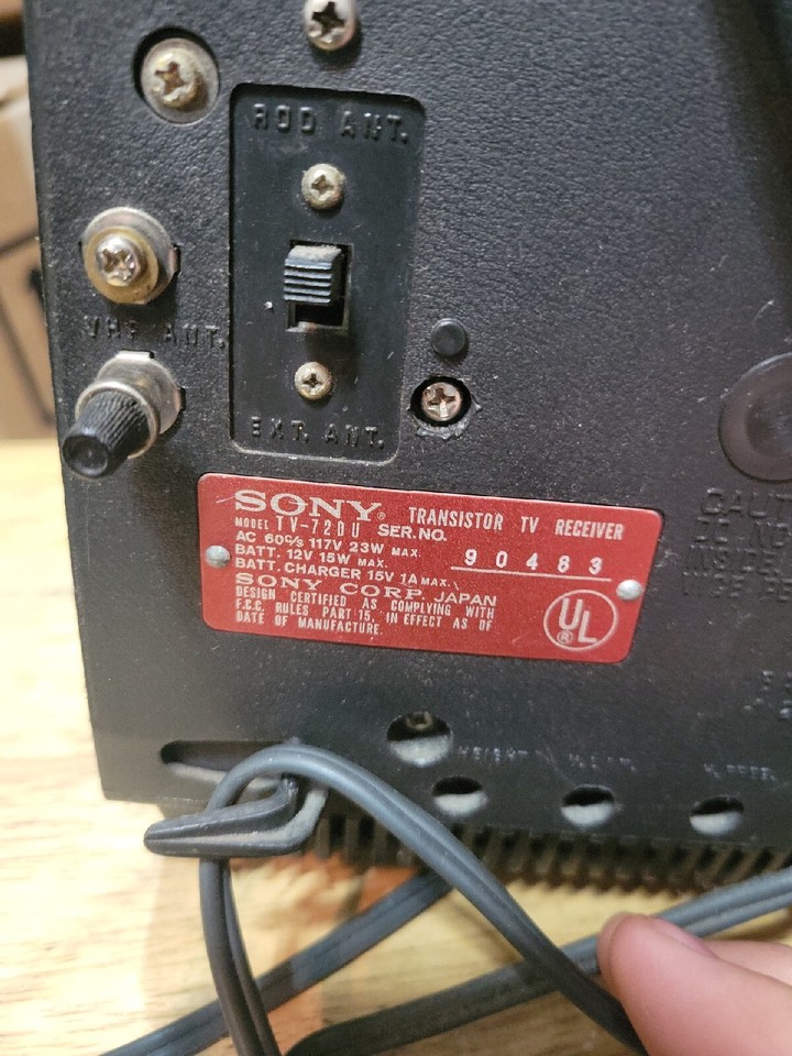 Vintage Sony TV-720U Transistor Solid State Portable Television WORKING ...