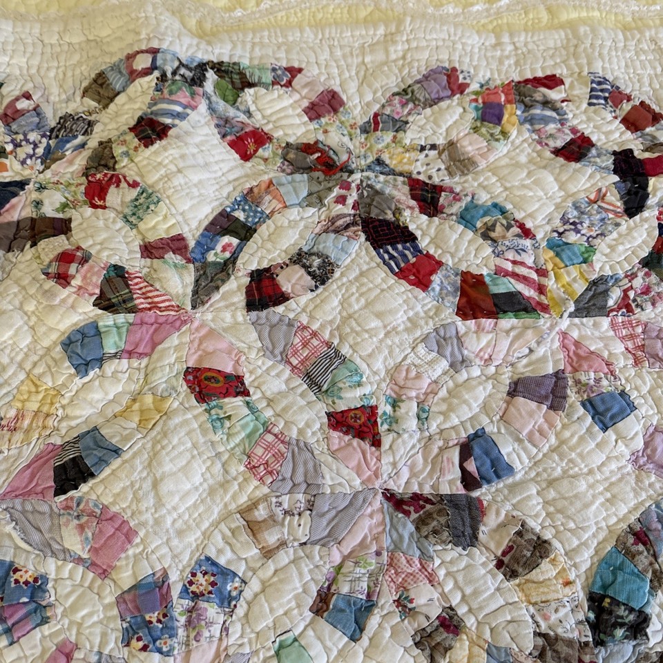 Antique Cotton Child’s Hand Made Double Wedding Ring Quilt Amazing ...