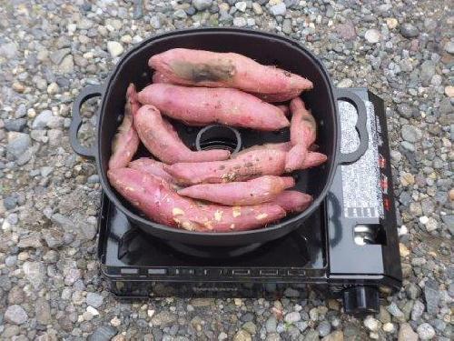 IWACHU Yakiimo Nabe Pot Cast Iron Nambu Tekki Sweet Potato Made in ...
