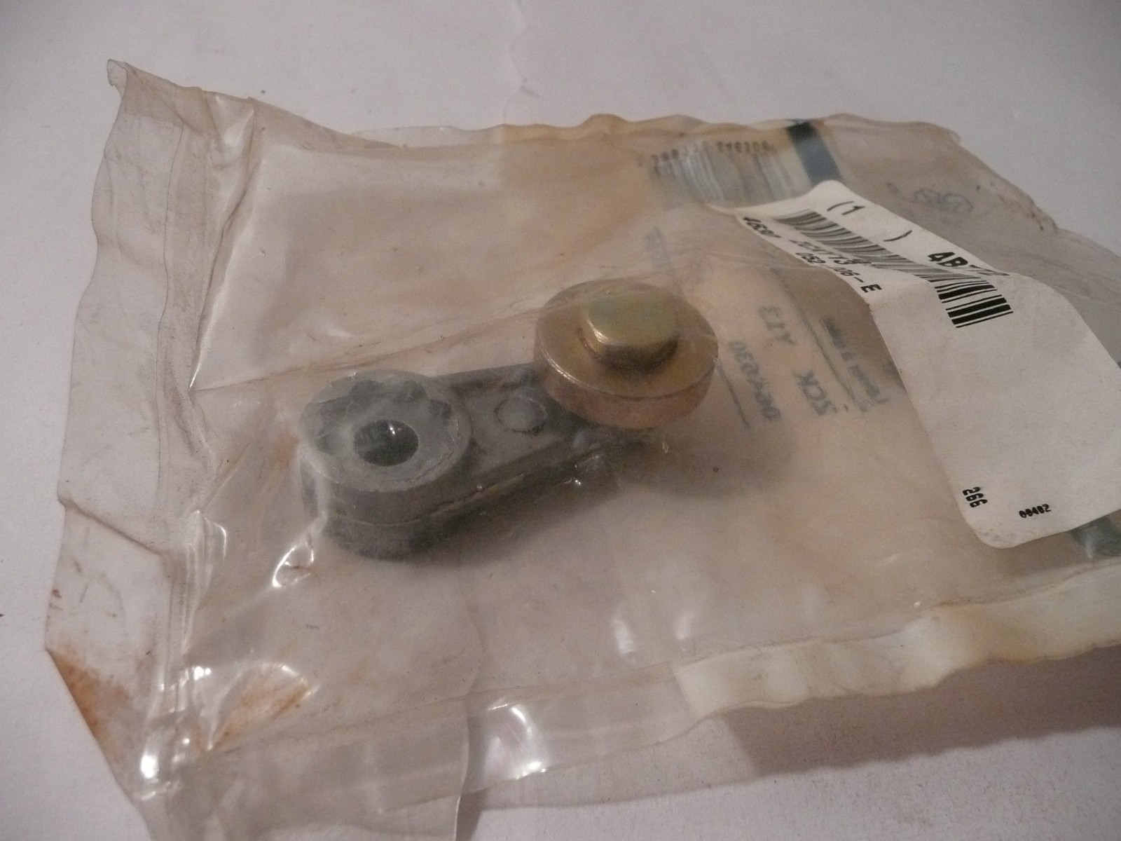 NEW TELEMECANIQUE ZCK Y13 LIMIT SWITCH ARM ROLLER LEVER 64630, ZCKY13 ...