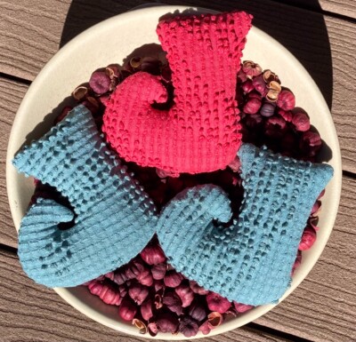 Primitives - Primitive Christmas Ornies