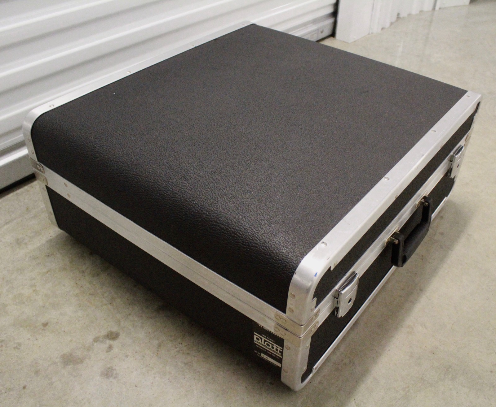 PLATT GUARDSMAN w/ Keys Hard Shell Tool Case Box Metal Plastic 24 x 23 ...