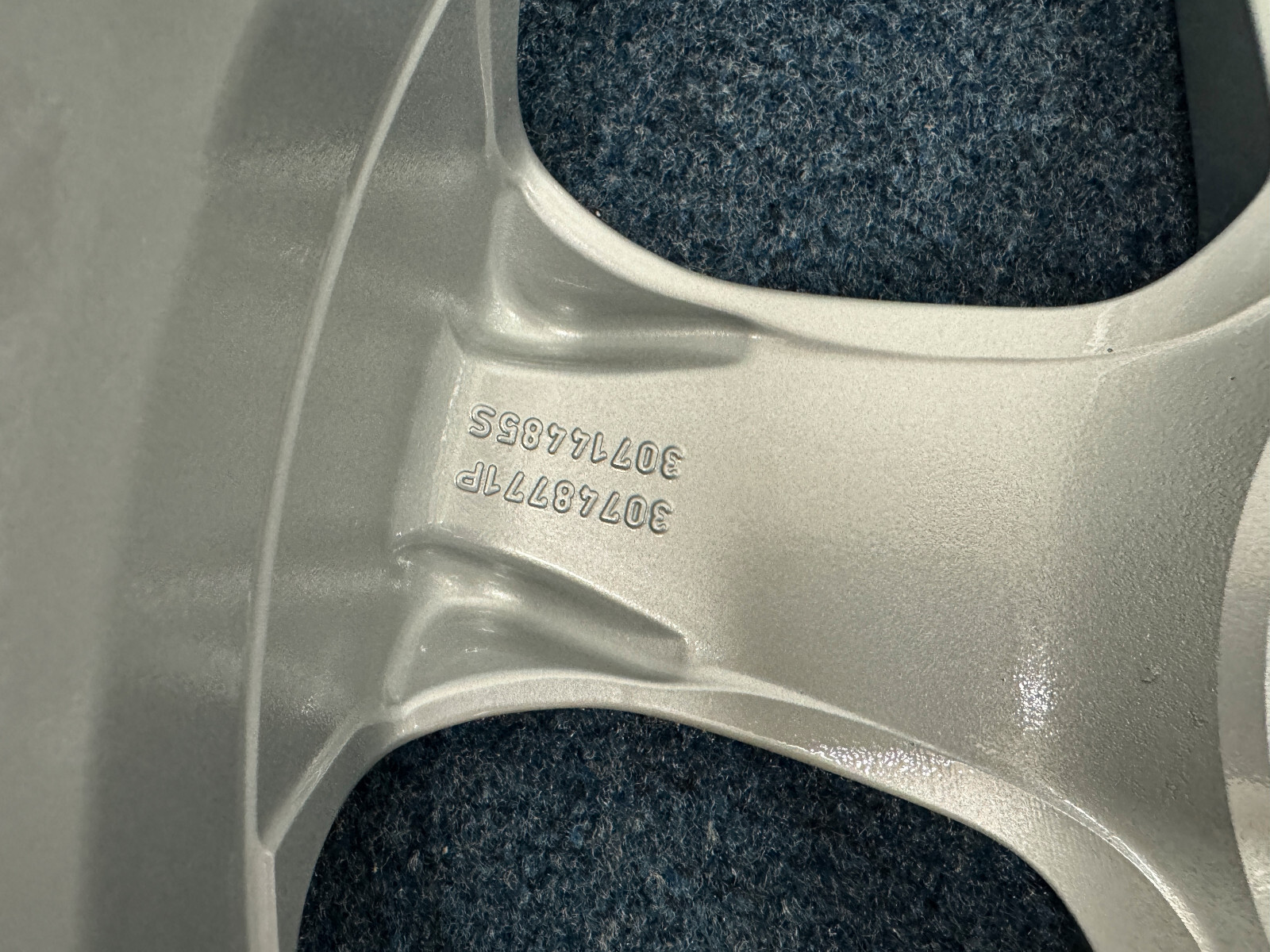 Set of 4 Volvo OEM 17"x 7 Canicula Alloy Rim Wheel 30756596 for S60 S80 ...