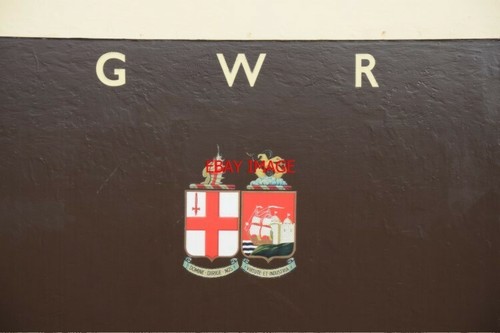 PHOTO GWR COAT OF ARMS ON GWR 57' BTK NO 2370 LOT 1180 DIAGD47 BUILT ...
