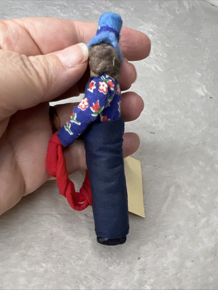 Vtg Folk Art Lot 2 Man Woman Couple Hand Painted Clothespin Dolls W ...