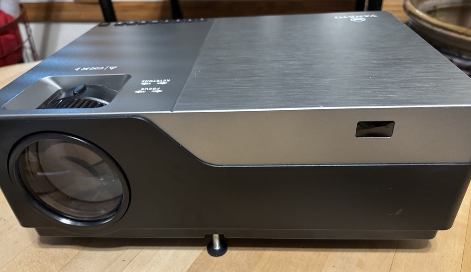 Vankyo M18 Performance V600 Native 1080p LED Full HD Projector 300 ...