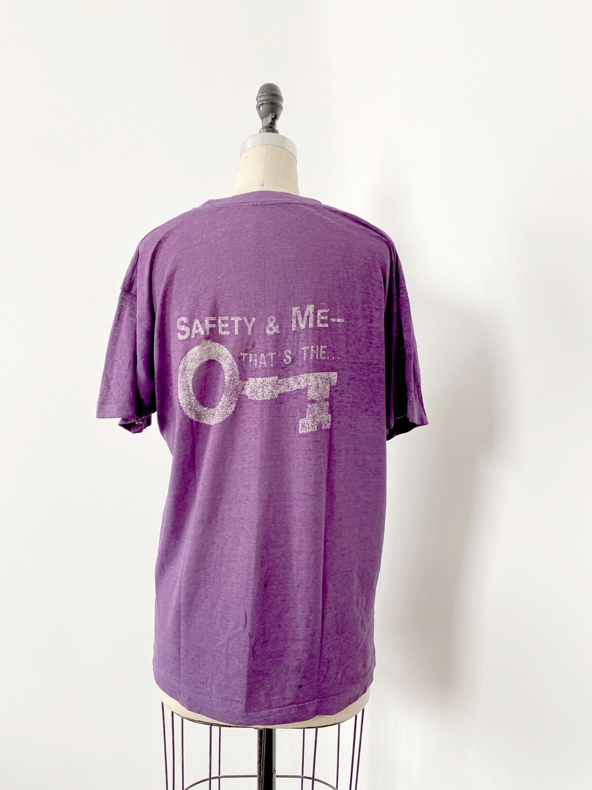 70s Vintage Safety The Thinker shirt : purple paper… - Gem