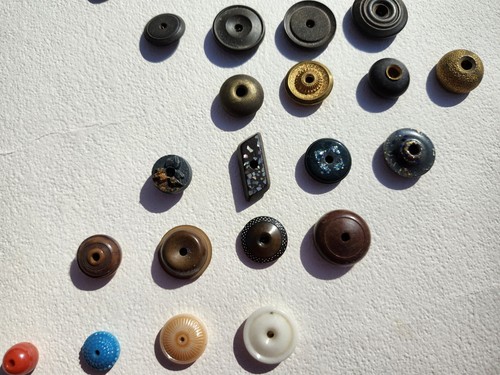 Beautiful Collection Mixed Antique Whistle Buttons, Nice Condition ...