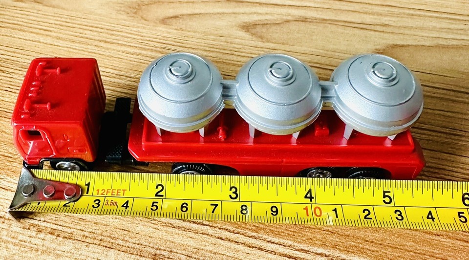 1/64 NEW RAY RED COE SEMI TRACTOR TRUCK VINTAGE PLASTIC TOY 5.5” LENGTH ...